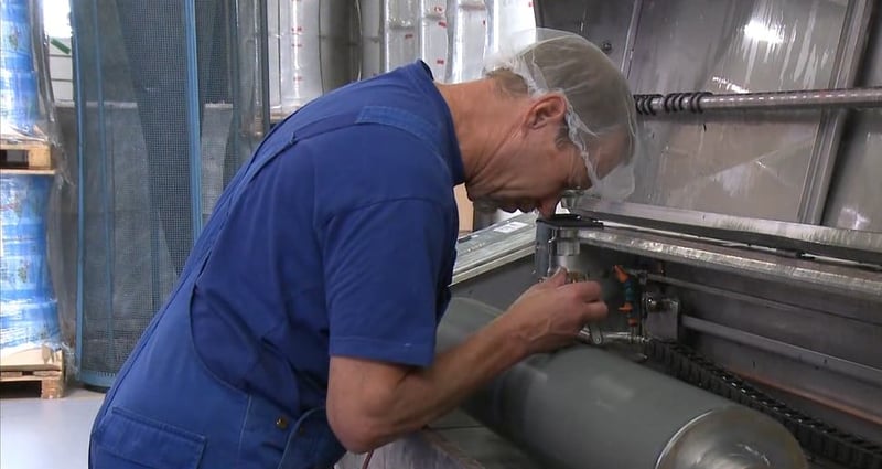 Take care of your anilox roller cleaning machine